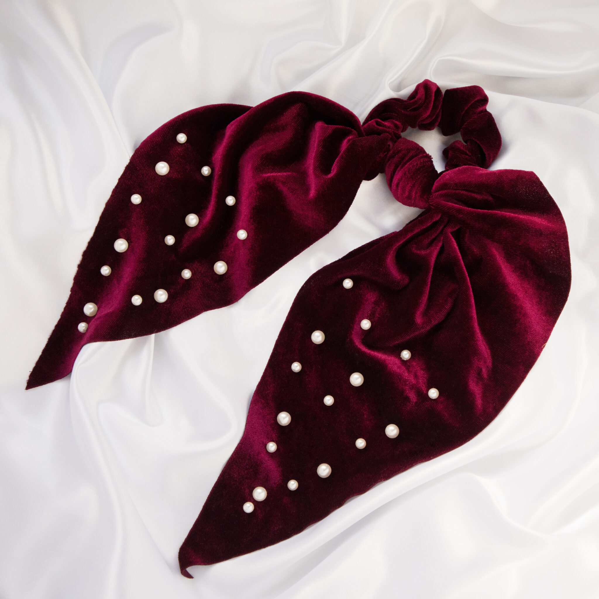 Luxury White Pure Silk Hair Scrunchie - Evelyn & Rose